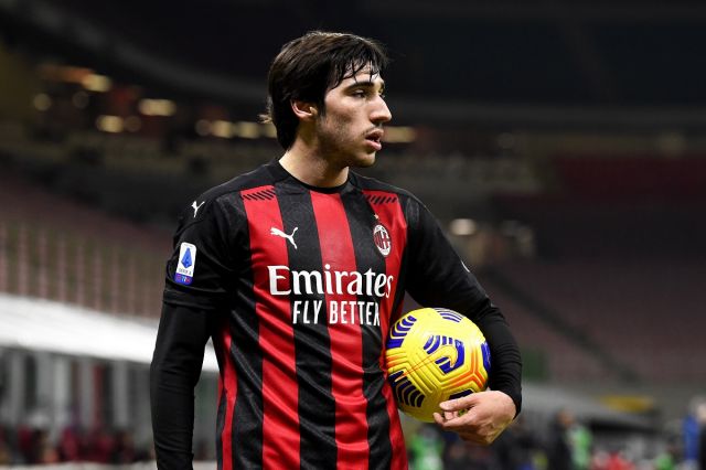 Tonali reveals why he accepted pay cut to stay at Milan and admits ...