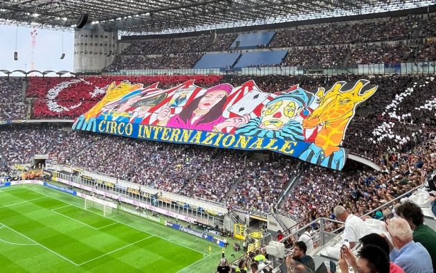 Curva Sud poke fun at Inter with display: 'Circus Internazionale