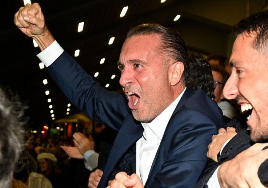 Photo: Cardinale over the moon as he celebrates Milan's win against PSG