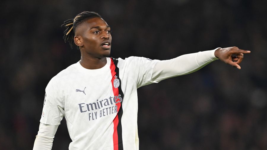 MN: Leao has not travelled with the Milan squad to Bergamo - the reason MN: Leao has not travelled with the Milan squad to Bergamo - the reason