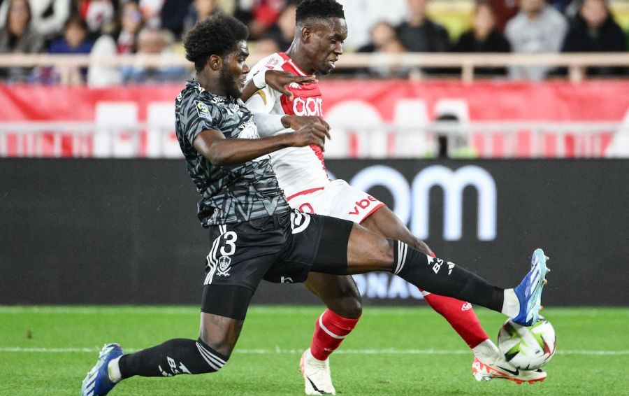GdS: Brest star stalls on Monaco's offer - he is waiting for Milan's move
