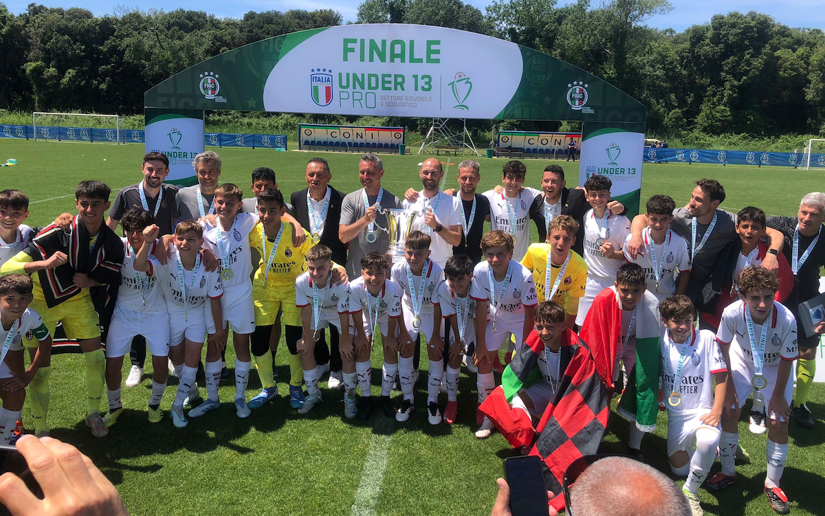 AC Milan's U13 team crowned champions after beating Roma, AlbinoLeffe and Parma - photo
